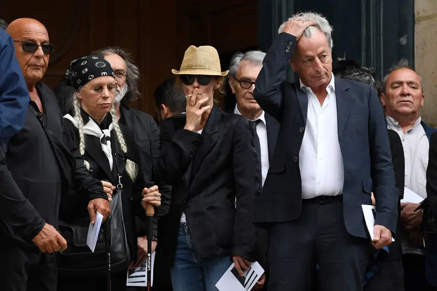 İngiliz şarkıcı Jane Birkin son yolculuğuna uğurlandı | NTV Haber