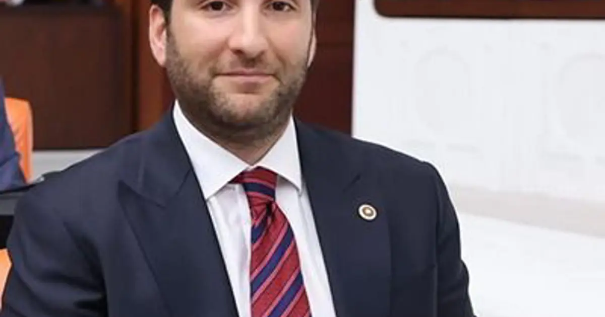 Bilal Bilici kimdir? İYİ Parti'den istifa eden Bilal Bilici kaç yaşında ...