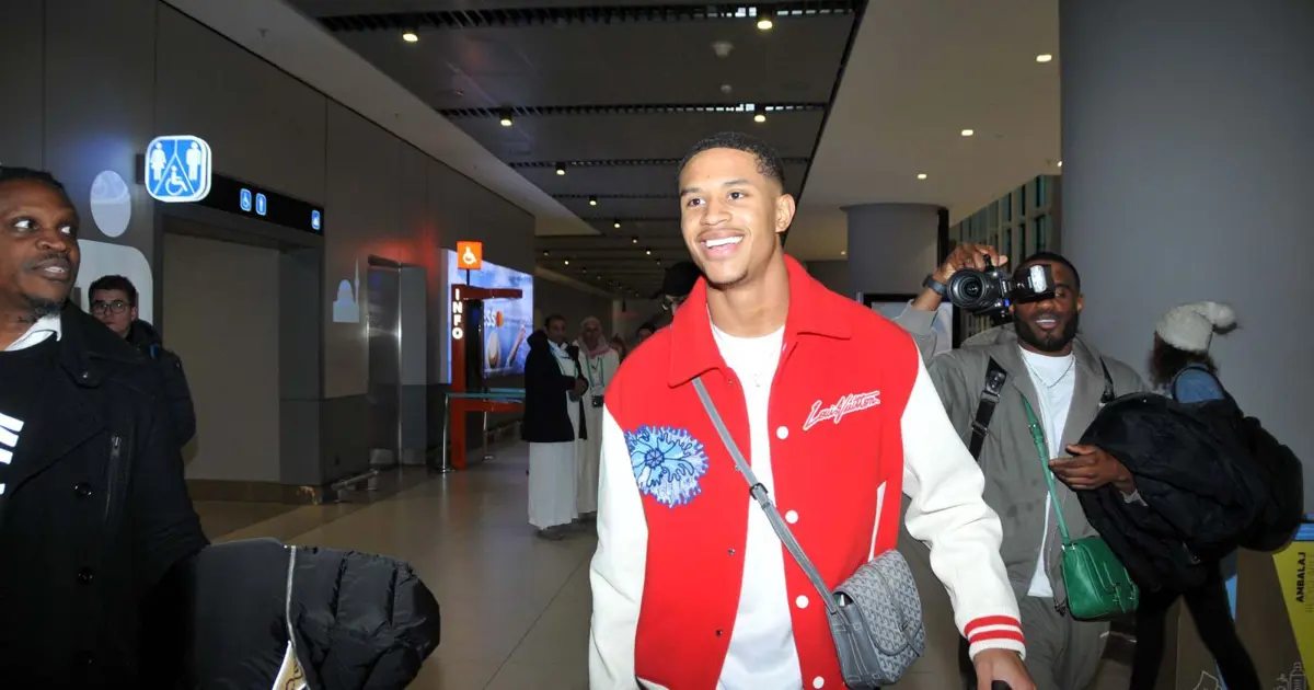 Oosterwolde İstanbul'da: Fenerbahçe'nin yeni transferi Jayden Quinn ...