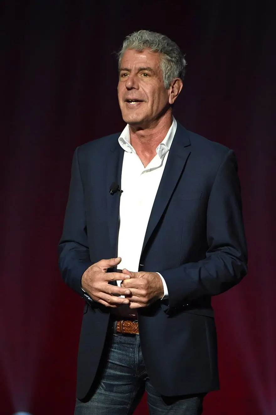 İntihar eden şef Anthony Bourdain’ın ardından sevgilisi Asia Argento ...