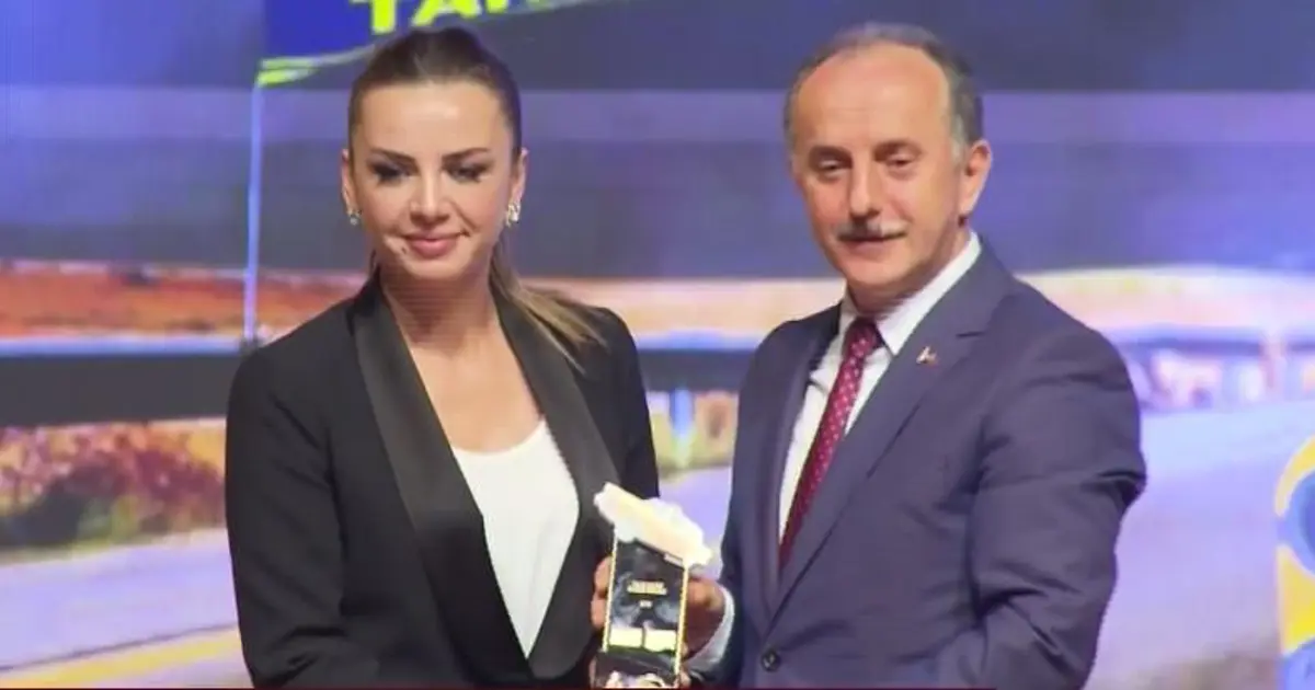 NTV'ye 'en iyi haber kanalı' ödülü | NTV Haber