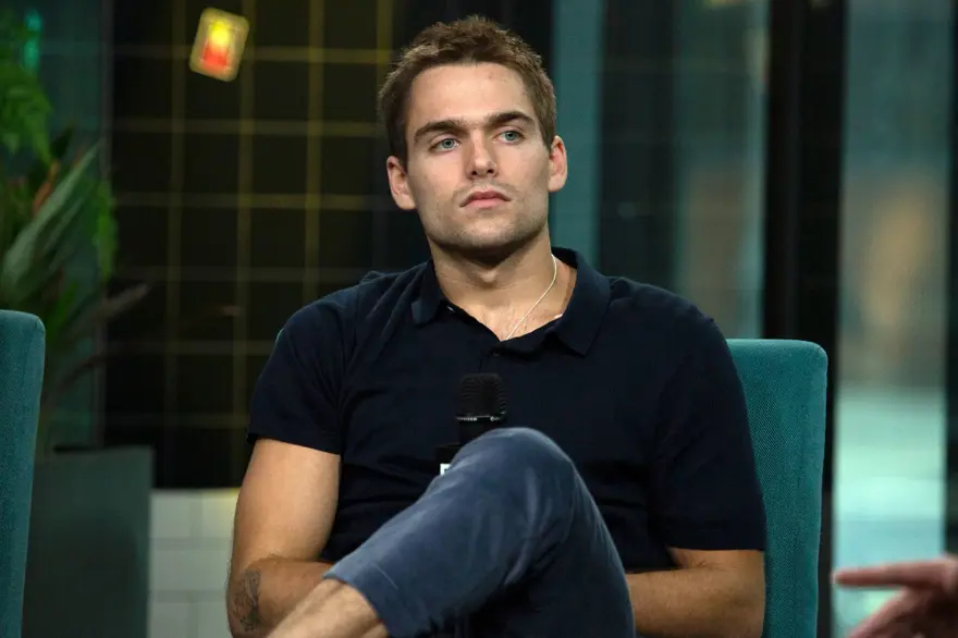 Kim Kardashian'ın ardından Dylan Sprayberry'den tepki çeken Azerbaycan ...