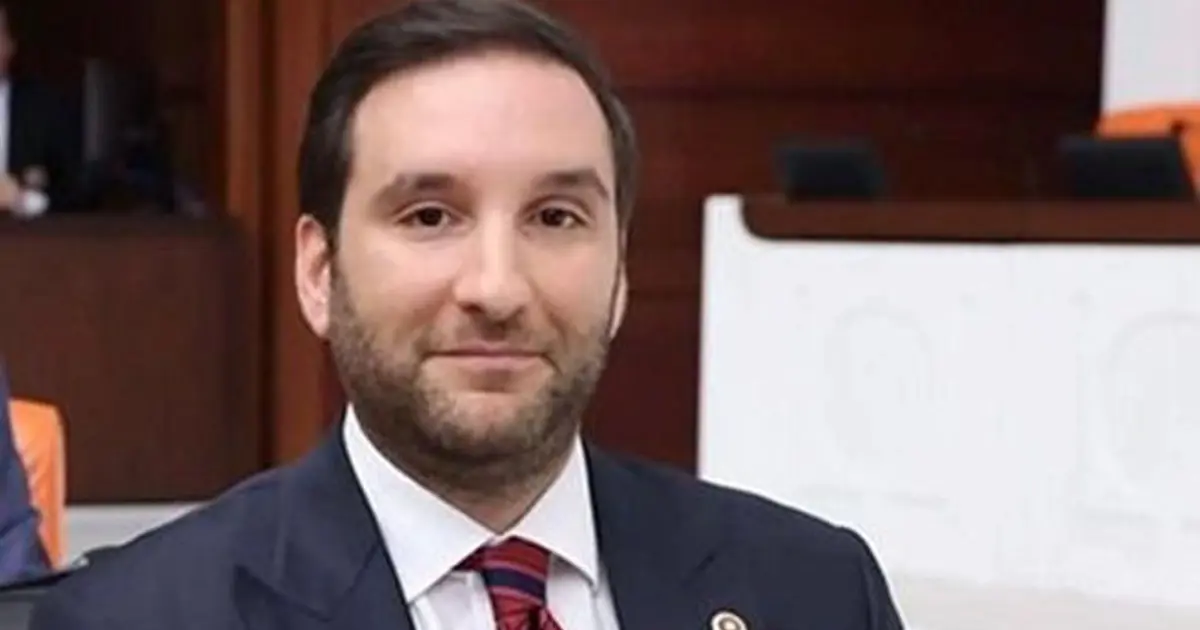 Bilal Bilici kimdir? CHP'ye katılan Bilal Bilici kaç yaşında, hangi ...