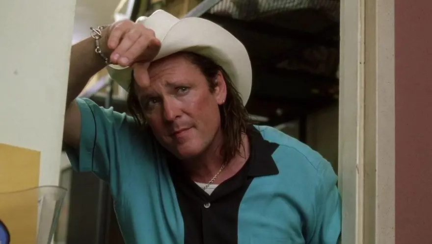 Aile içi şiddet suçlamasıyla tutuklanan Michael Madsen'dan açıklama ...
