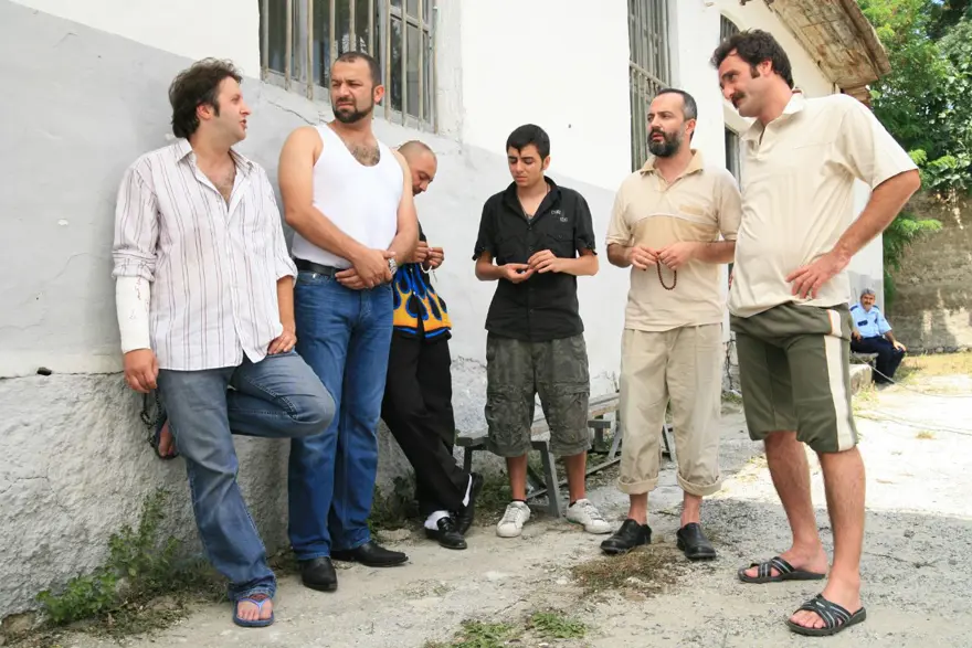 Çakallarla Dans 6'dan yeni fotoğraflar: 2 Aralık'ta vizyonda | NTV Haber