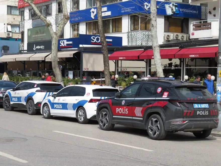 Bağdat Caddesi’nde silah sesleri: Akrabaların kavgasında kan aktı | NTV ...