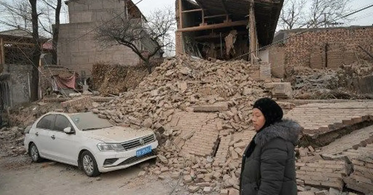 Çin'de deprem: Ölü sayısı 130'u aştı | NTV Haber