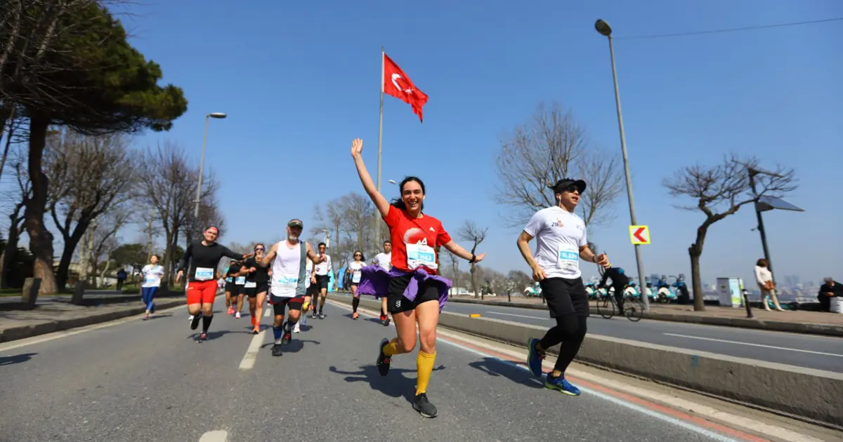 19. İstanbul Yarı Maratonu başladı | NTV Haber