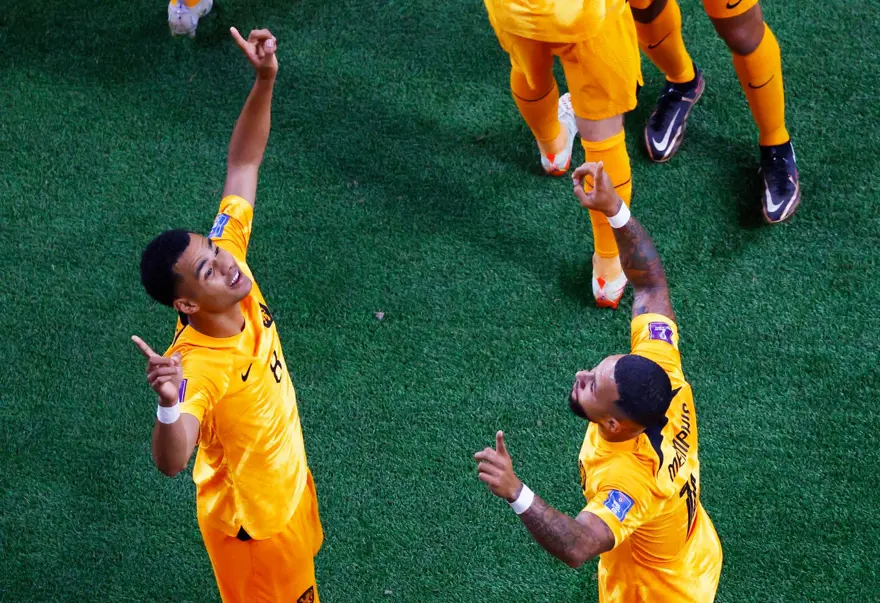 PSV'nin yıldızı Cody Gakpo resmen Liverpool'da: 45 milyon euro ...