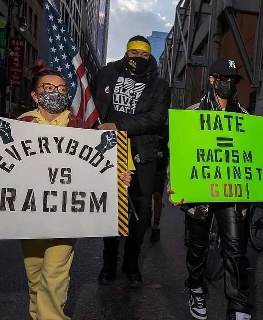 Rihanna Asyalı nefretine karşı protesto gösterisinde | NTV Haber