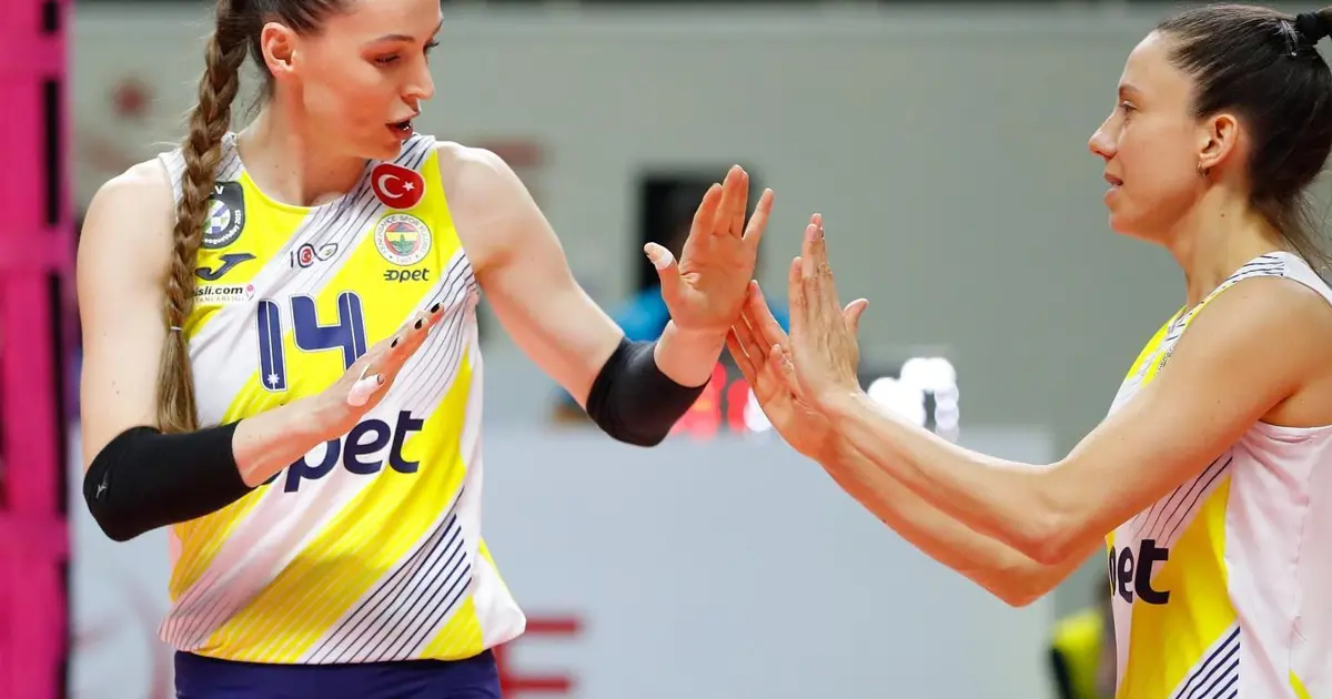 Fenerbahçe'nin yıldız voleybolcusu Eda Erdem Dündar, Arda Güler'e ...