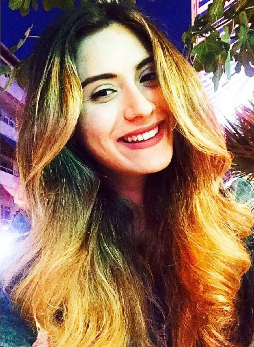 Üniversite öğrencisi Yaren Büyükölmez son yolculuğuna uğurlandı | NTV Haber