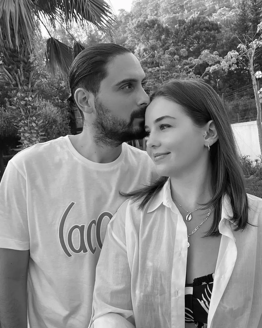 Selena'nın 'Leyla'sı Gizem Güven ile Caner Turp boşanıyor | NTV Haber