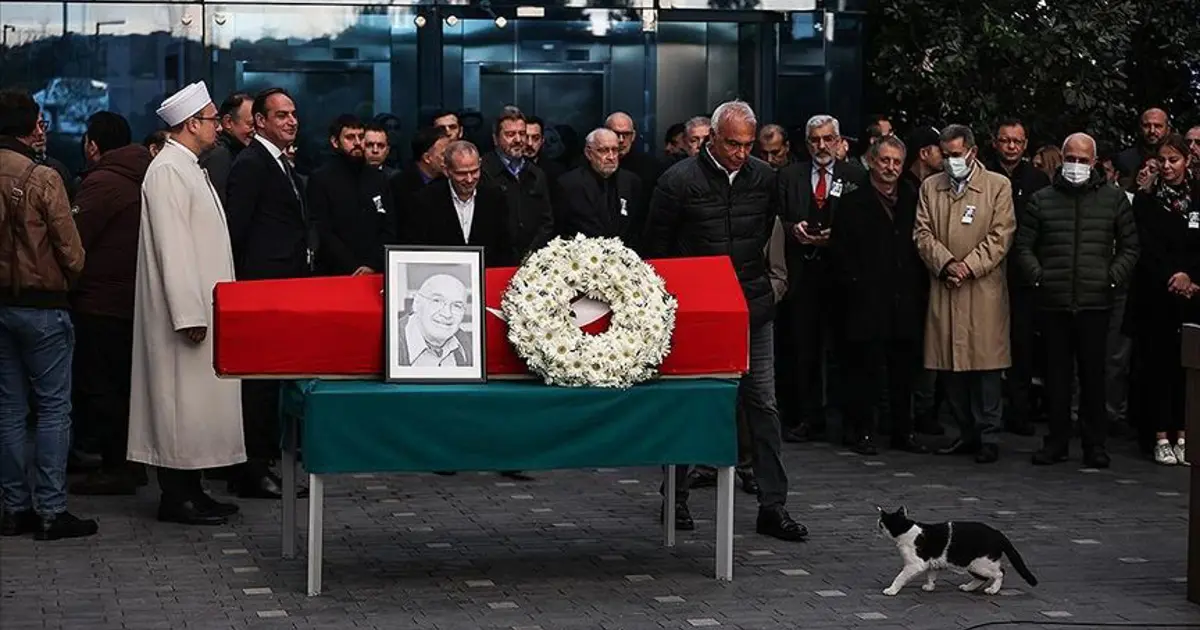 Hıncal Uluç son yolculuğuna uğurlandı | NTV Haber