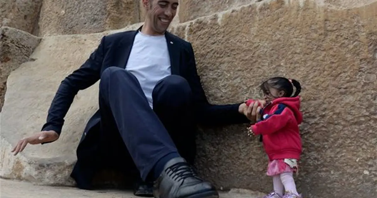 Dünyanın en uzunu Sultan Kösen ile en kısası Jyoti Amge buluştu | NTV Haber