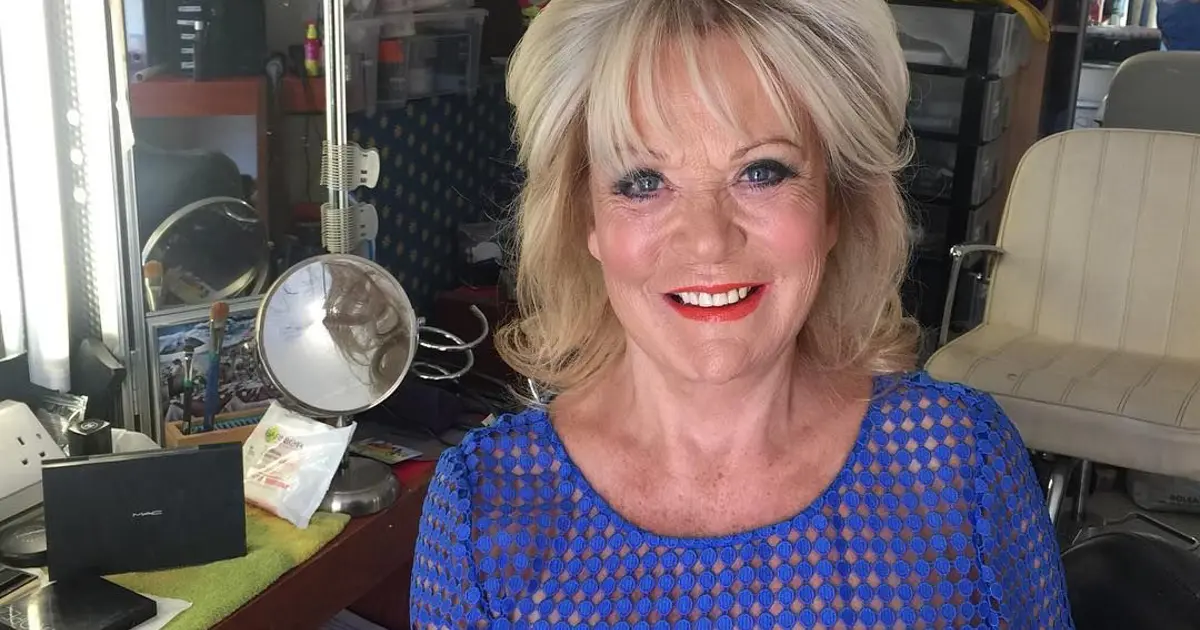 Sherrie Hewson: Yönetmen limonatayla kandırıp saldırdı | NTV Haber