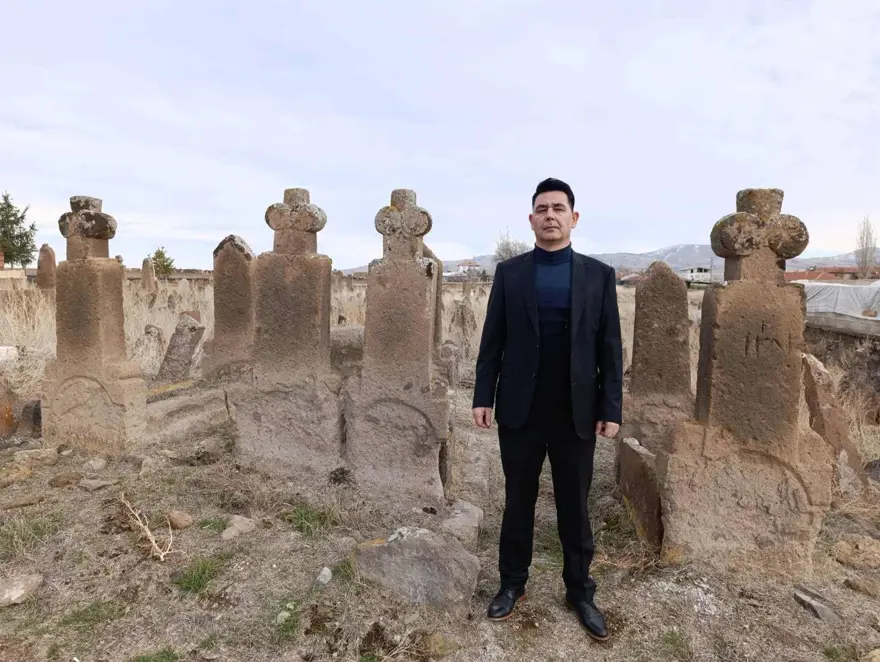 Tomarza'da Türk kültürünün izleri incelendi. Mezar taşları, kültürel ve ...