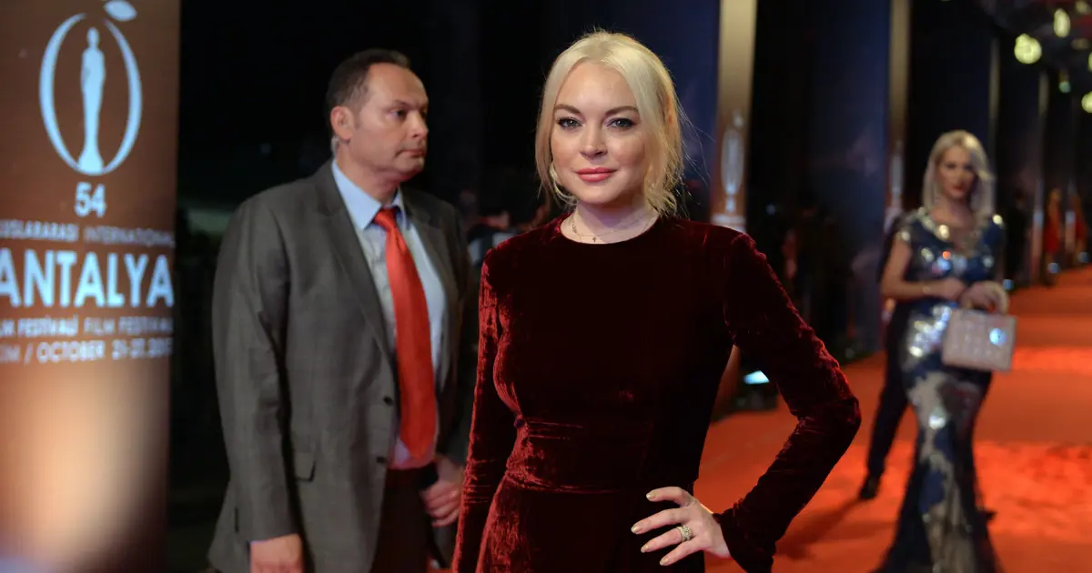 Hollywood yıldızı eski sevgililerin yolu Antalya'da kesişti | NTV Haber